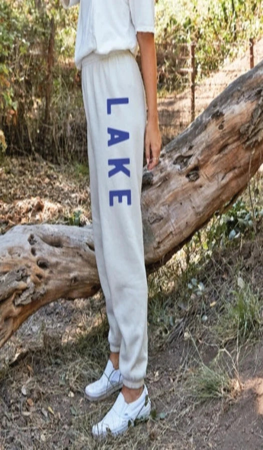 LAKE Tan Sweatpants – E + M Company